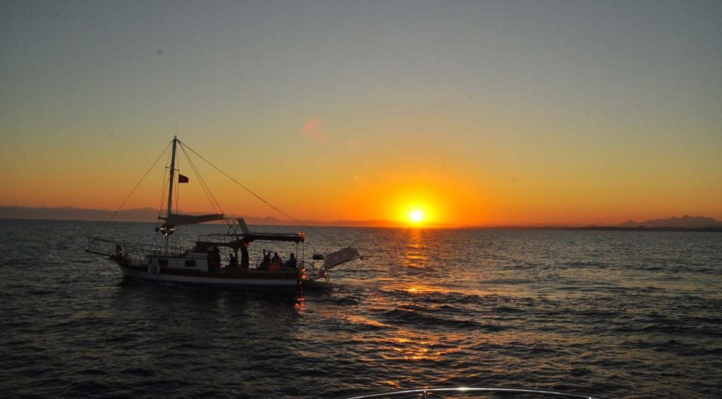 Experience the Ultimate Side Antalya Boat Tours: Unforgettable Sunset ...